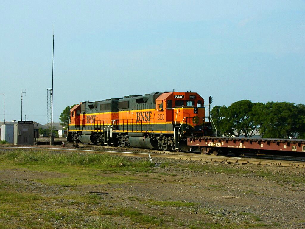 BNSF 2330